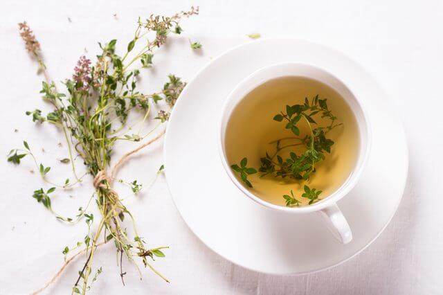 DIY: Make your own thyme syrup | SantiShop